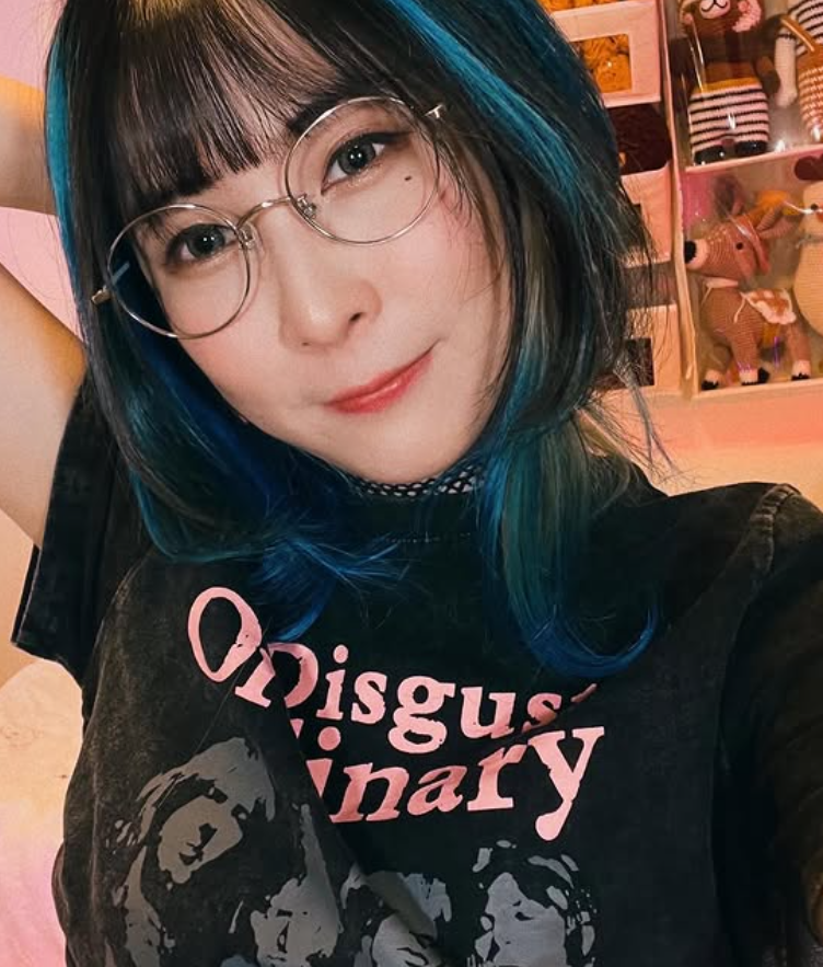 【画像】MindaRyn(マイダリン)がかわいい！メガネなしや子供時代の写真も！ | NEWS虎の穴