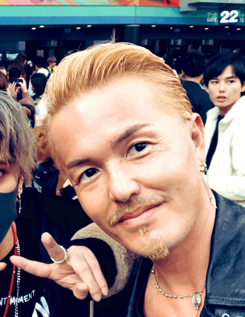 【画像】RYO(ものまね芸人)の素顔はATSUSHIに似てる？似てない？ | NEWS虎の穴