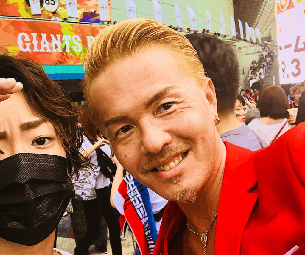 【画像】RYO(ものまね芸人)の素顔はATSUSHIに似てる？似てない？ | NEWS虎の穴